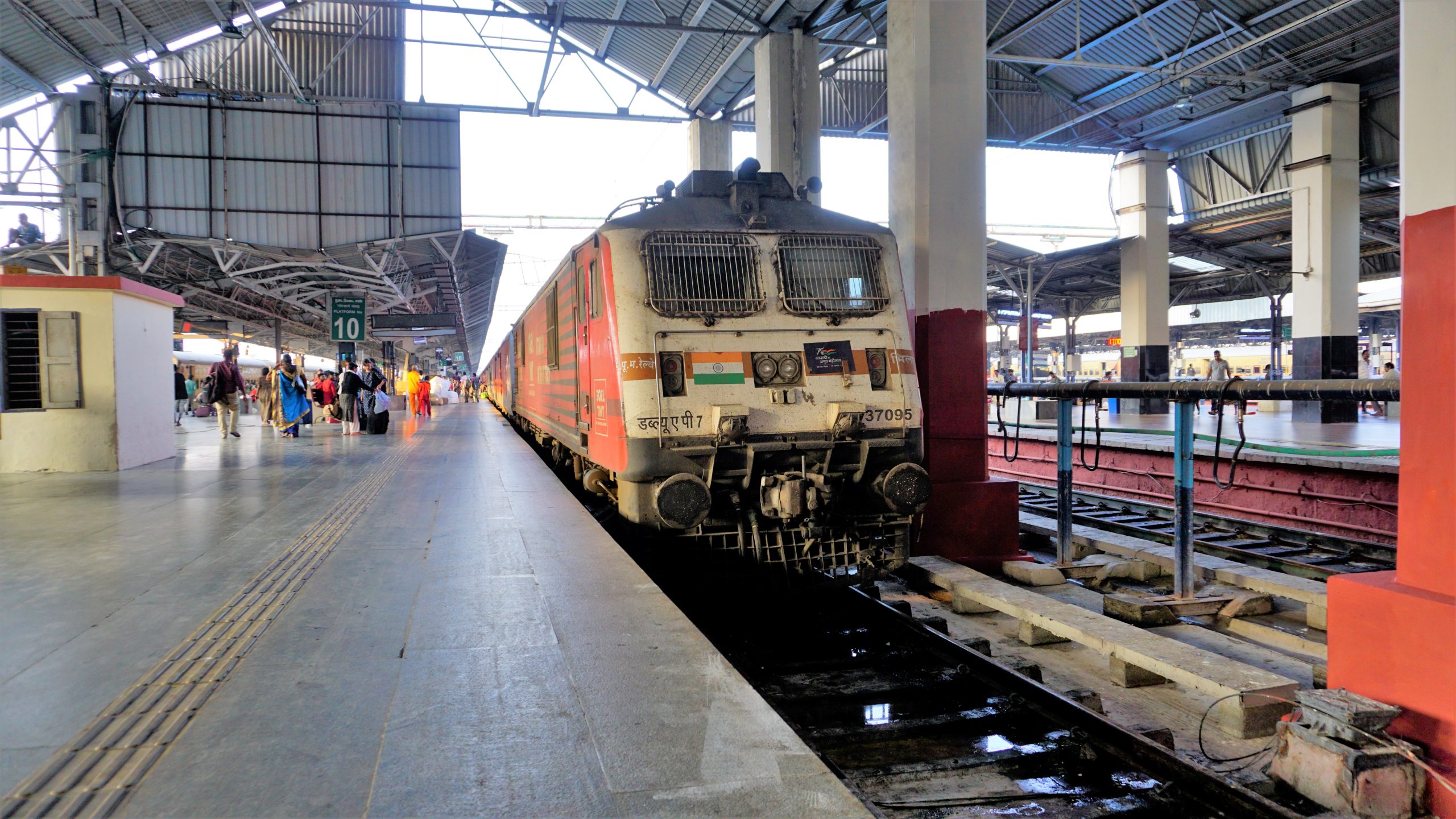 India’s Rail Revival: 1,000 New Trains, Bullet Project Powering Ahead ...